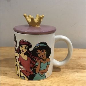 Disney | Dining | Nwt Disney Princesses Mug With Pink Lid And Yellow ...